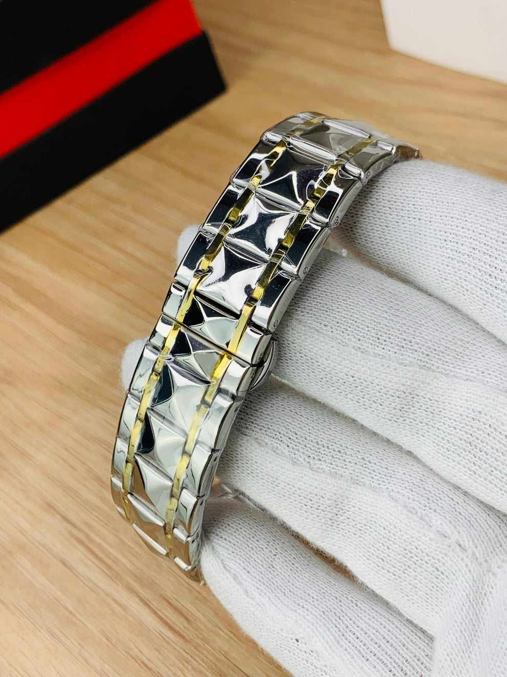 POEDGAR 615 - Most Demanding Day Date Watch For Men's – Zuhaib Watches